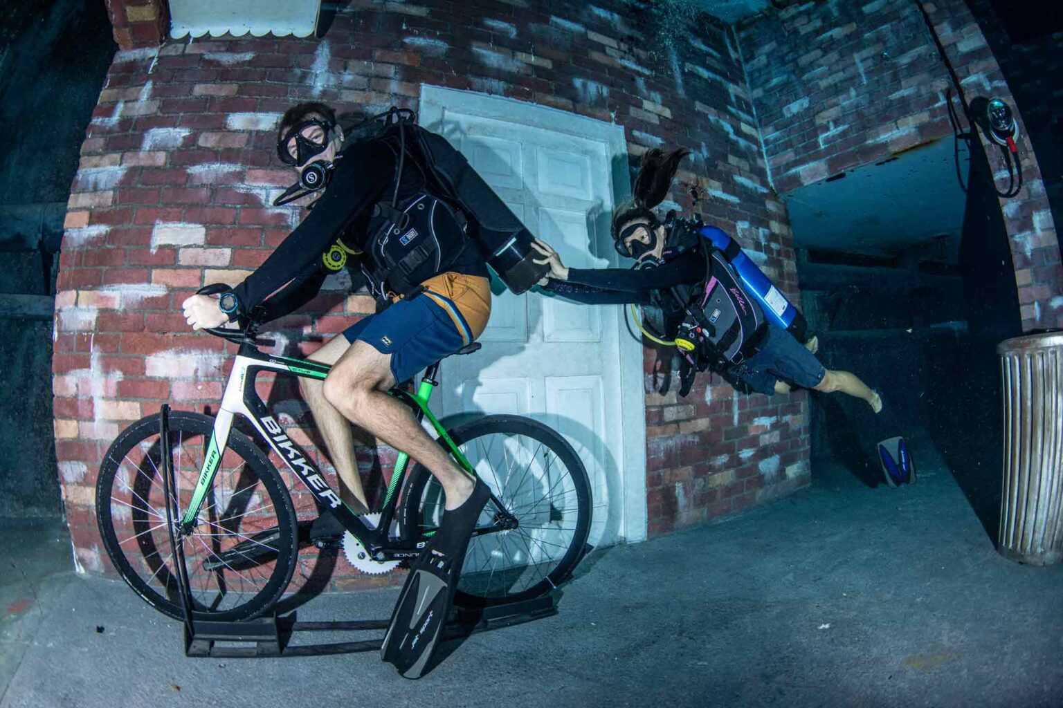 10 Deepest Pools In The World To Accomplish Astounding Dives | ISM