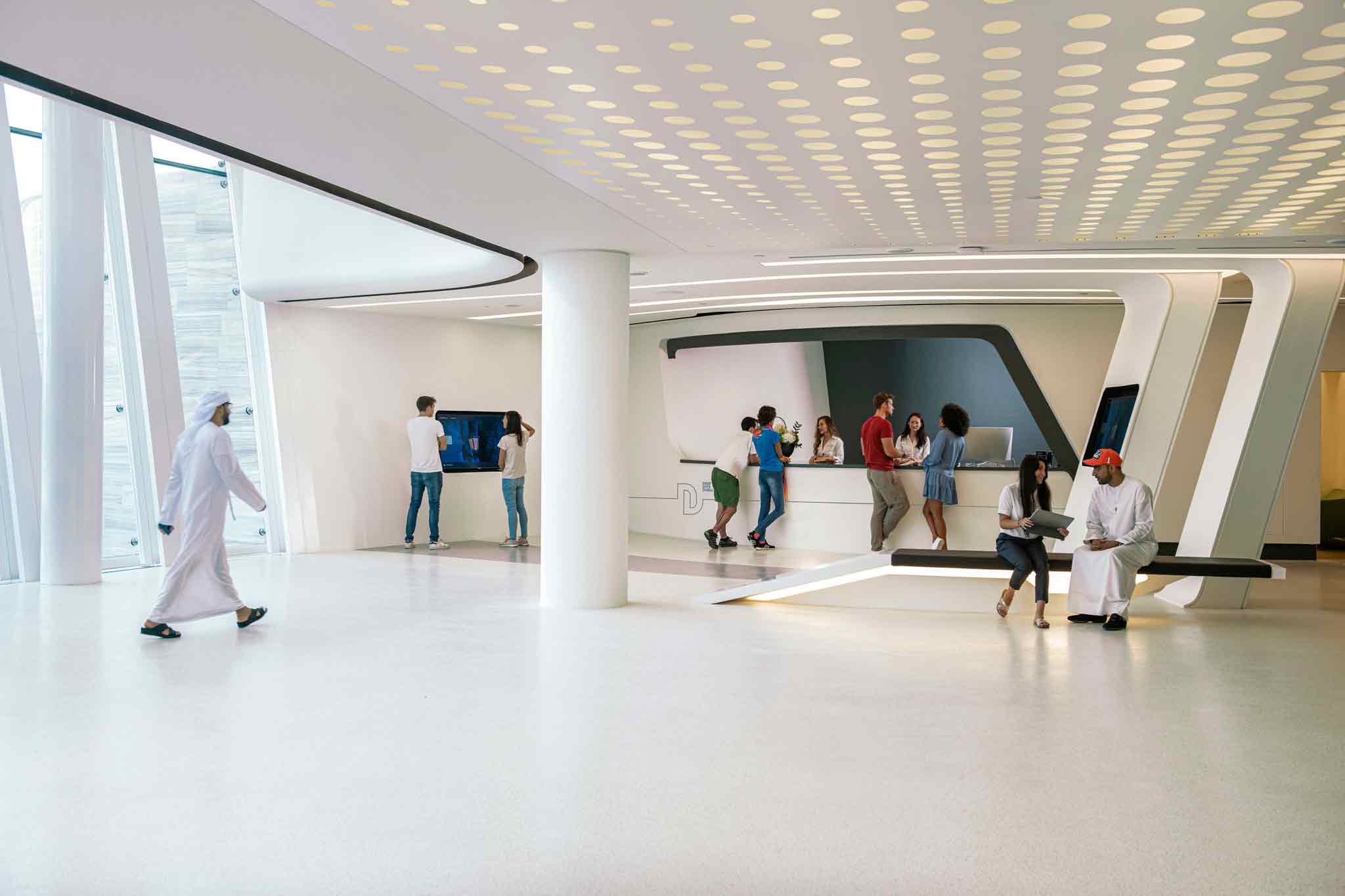 10 Deepest Pools In The World To Accomplish Astounding Dives | ISM