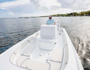 Best Boat For Shallow Water: 17 New Models That Can Go Less Than 6 ...