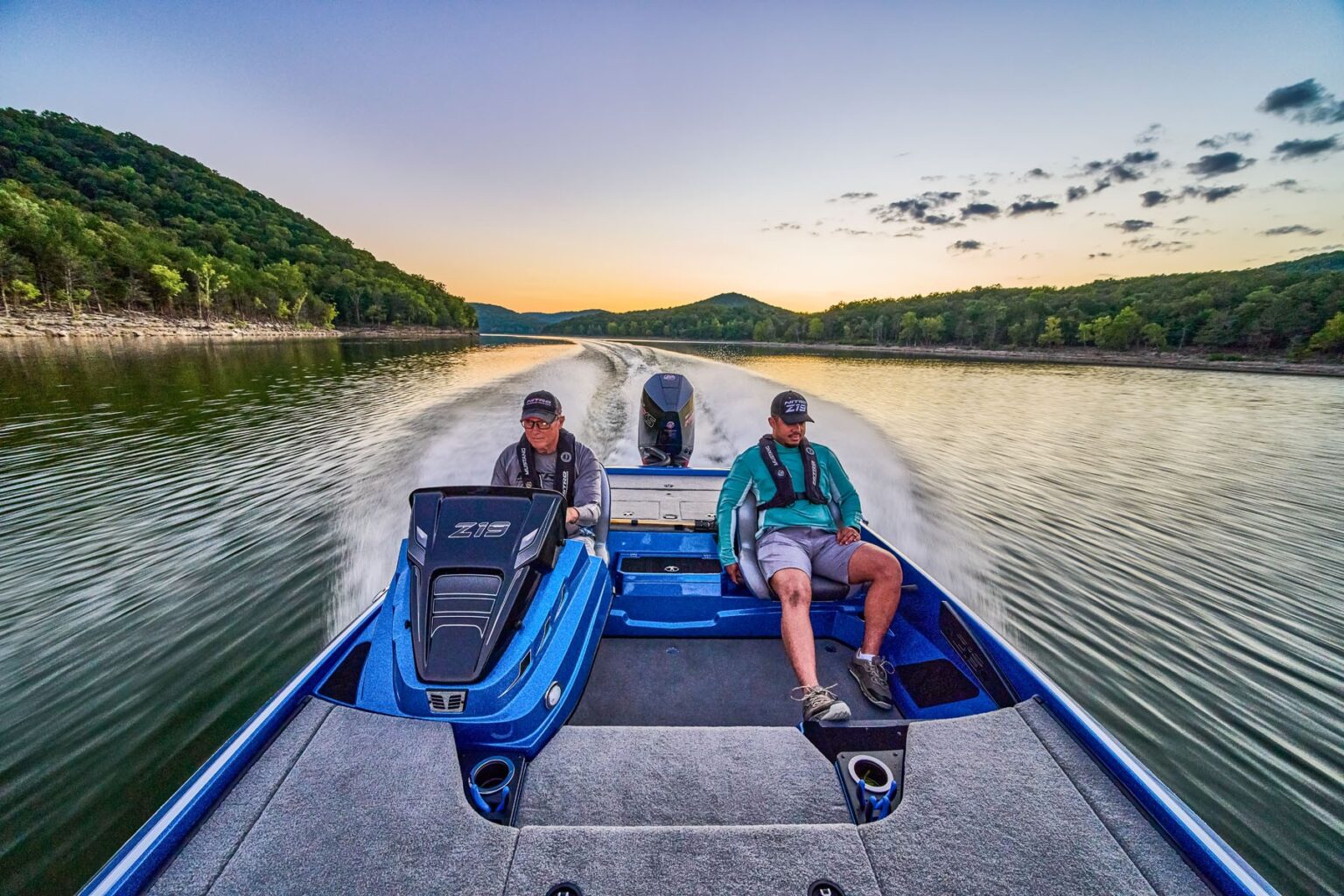 Best Boat For Shallow Water: 17 New Models That Can Go Less Than 6 ...